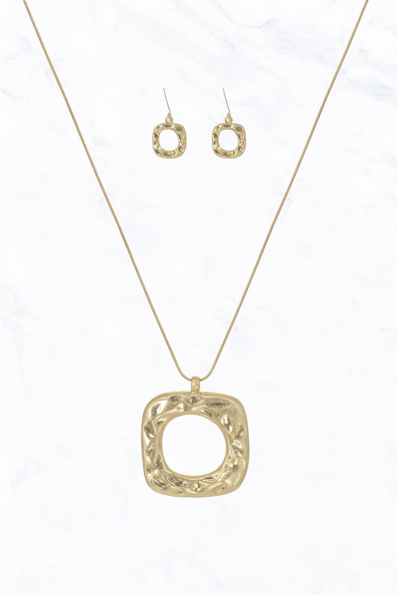 Hammered Cut-Out Square Pendant Long Necklace Earrings Set – Suzie Q USA